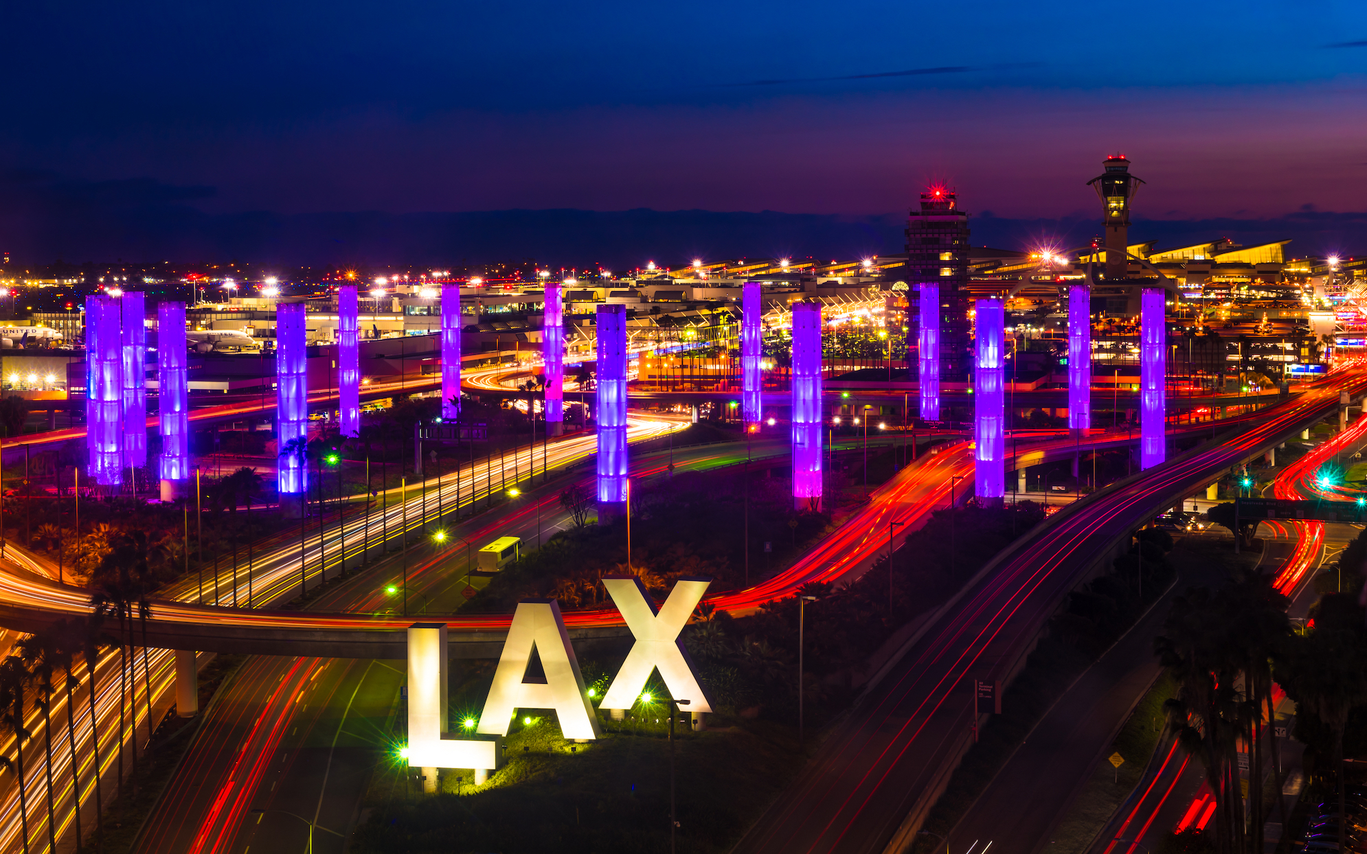 Navigating Los Angeles: Guide to Main Airports and Stations